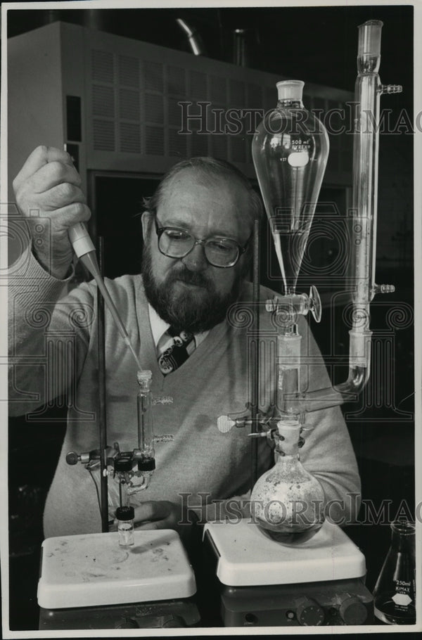 1989 Professor Watkins at Carroll College Works with Lab Equipment ...