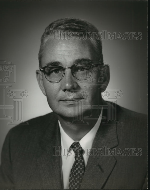 1962 Donald L. Doherty, president American Public Life Insurance Co ...