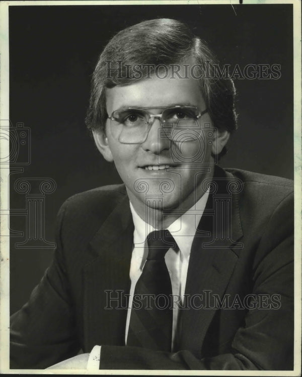 1981 Steve Gunderson, Wisconsin state senator - Historic Images