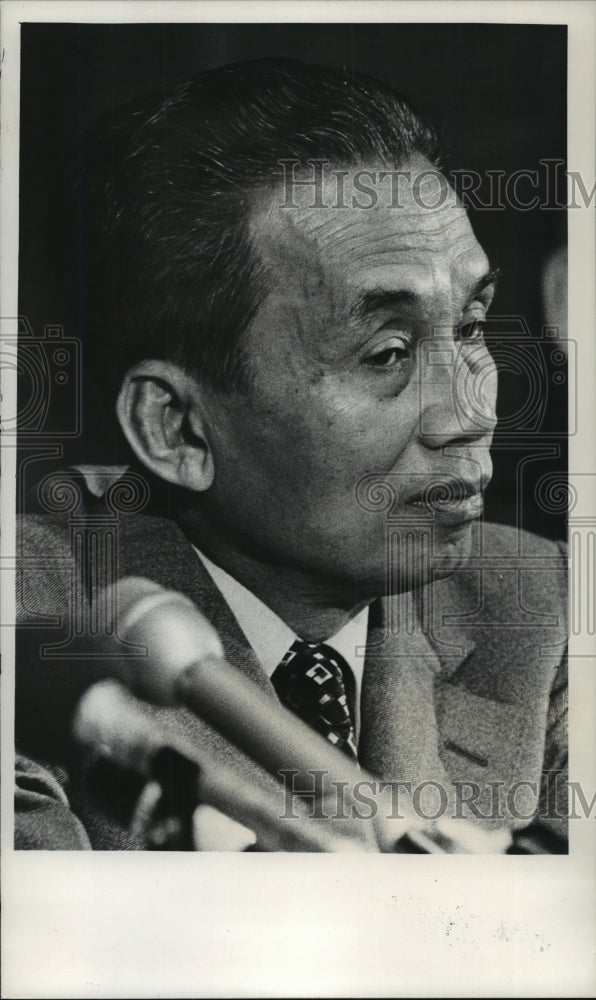 1975 Cheng Heng former president of Cambodia - Historic Images