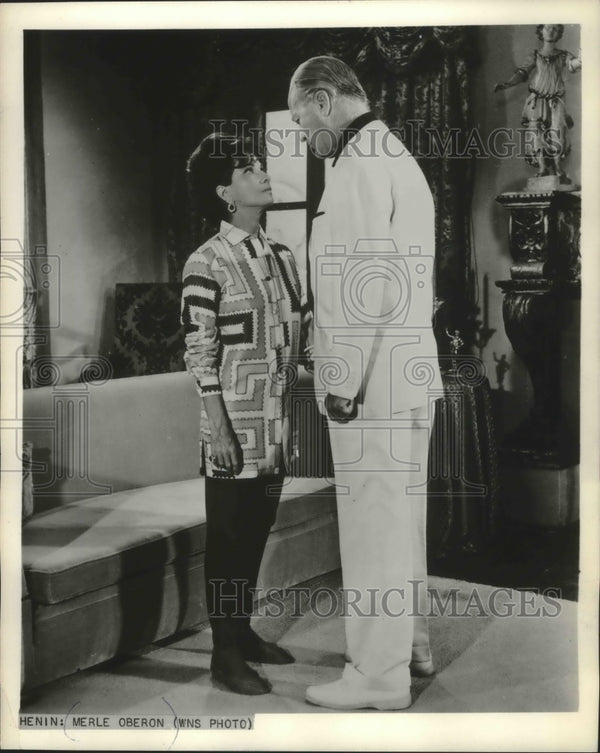 1963 Press Photo Actress Merle Oberon - mjb64864 - Historic Images