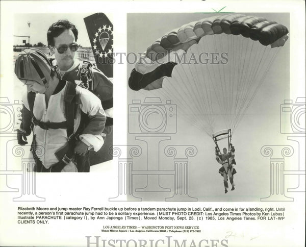 1985 Elizabeth Moore and Ray Ferrell tandem parachute in Lodi, Calif ...