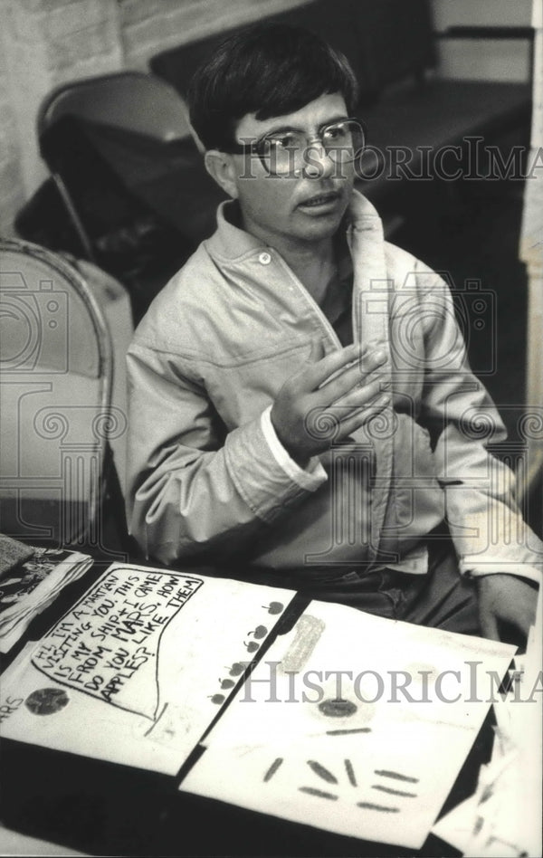 1992 Stephen Keil talking about his painting - Historic Images