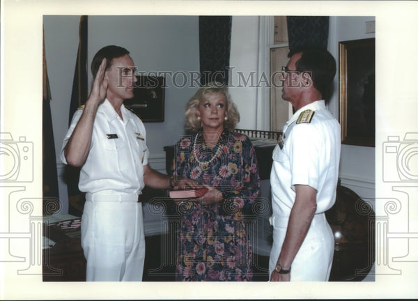 1996 Admiral Jay L. Johnson takes oath as Chief of Naval Operations ...