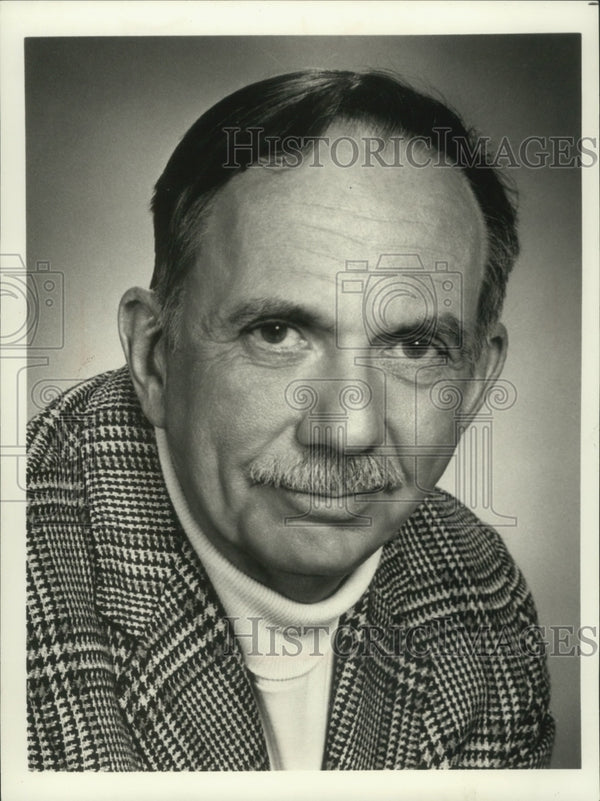 1975 Press Photo Actor Henry Jones - mjb76711 - Historic Images