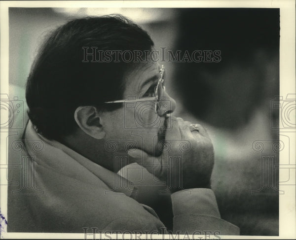 1988 Jerry Petrone,accused of enticing children for immoral purposes ...