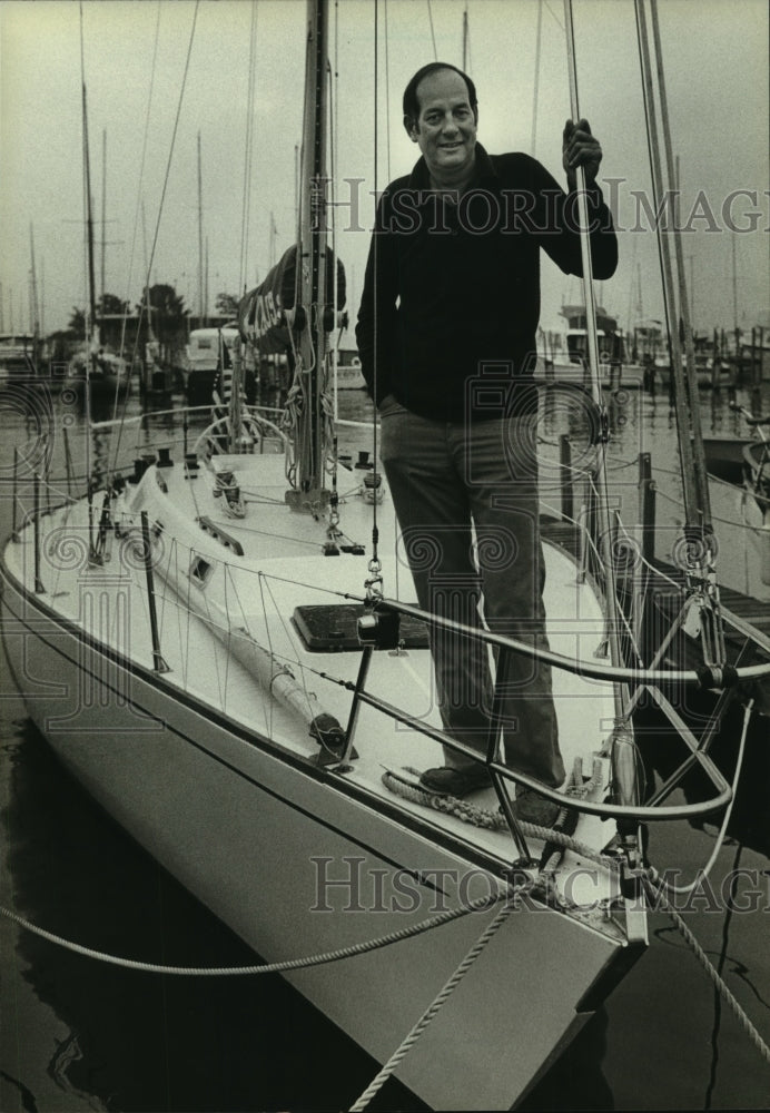 1981 Dave Rodenkirk on his boat, the Drumbeat. - Historic Images