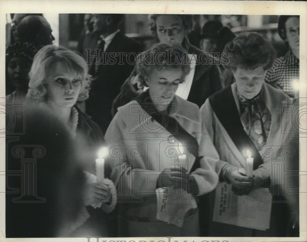 1962, South African members of Black Sash society protest new law ...