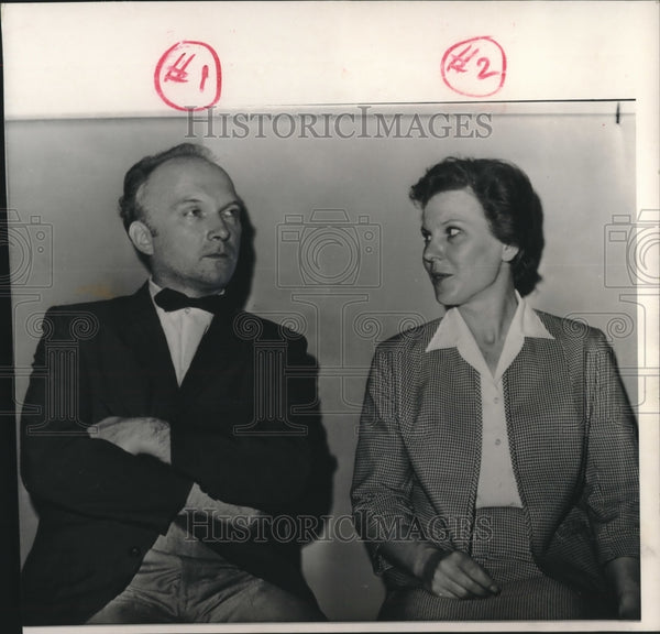 1963 Press Photo Alexander Sokolov & Joy Ann, charged with aiding Russ ...