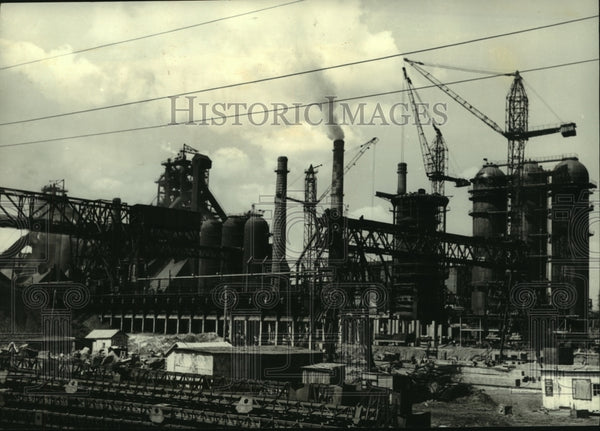 1962, New Blast-Furnace Being Constructed at Plant in Russia - Historic ...