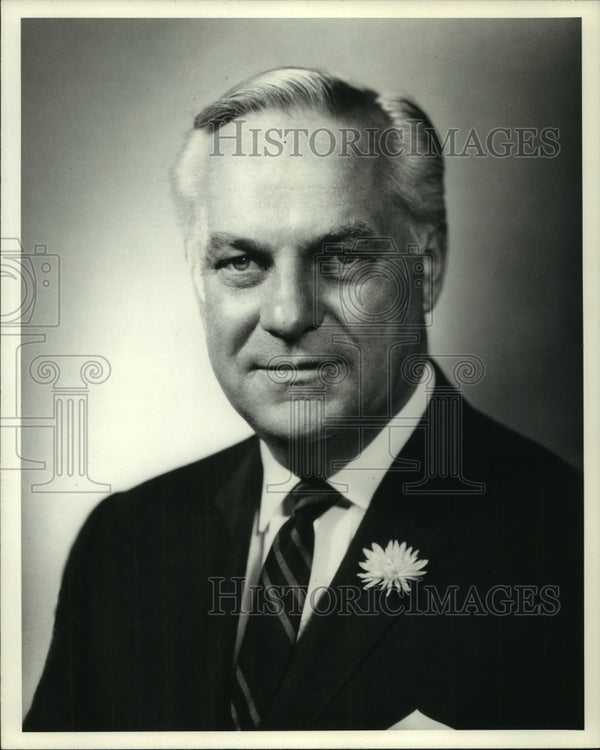 1970, American Institute of Architects president-elect, Max O. Urbahn ...