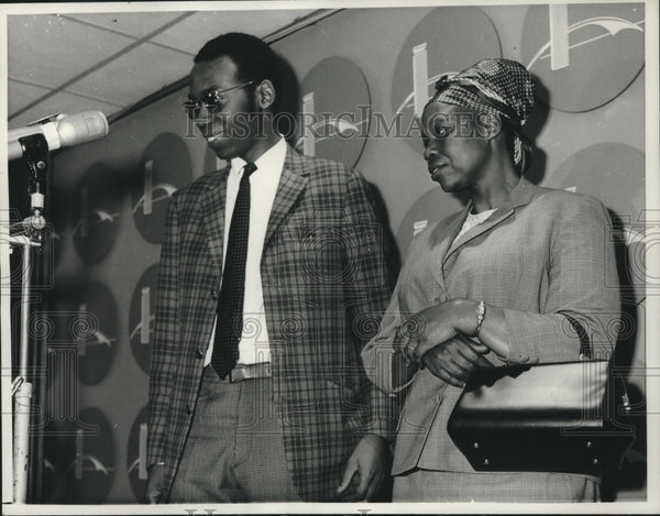1967 Press Photo Ruth Tshombe and son, Jean, interviewed in New York a ...