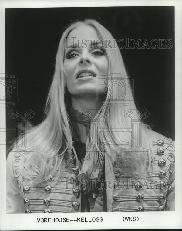 1968 Press Photo Lynn Kellogg, singer and actress, Wisconsin. - mjc194 ...