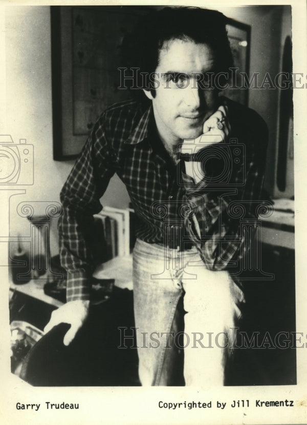 1982 Press Photo Garry Trudeau, cartoonist - mjc19692 - Historic Images