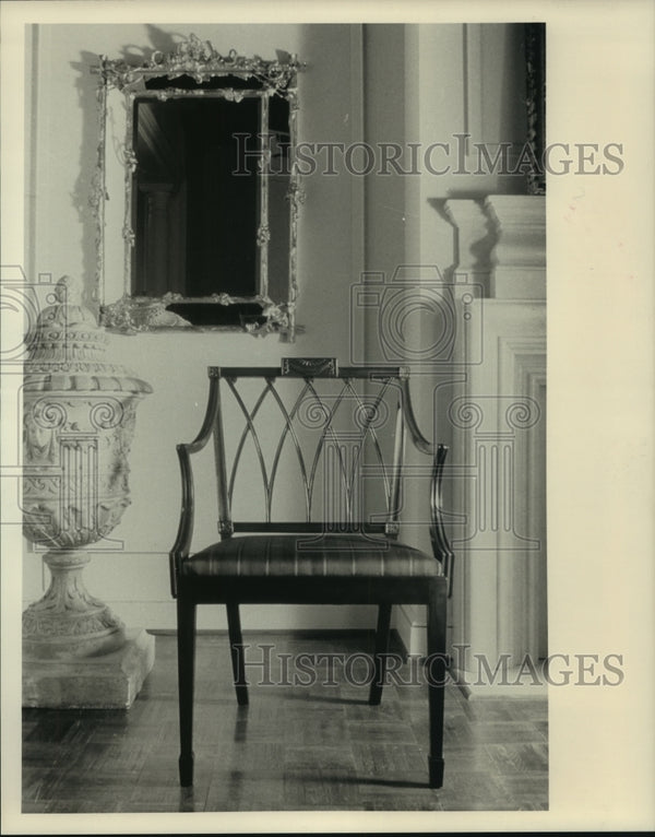 1989 Press Photo Baker Chair McMillen Collection At Smithsonian Instit ...