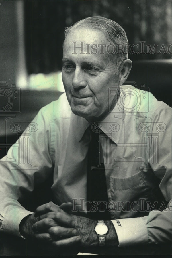 1985 Milwaukee attorney, Joseph Tierney - Historic Images