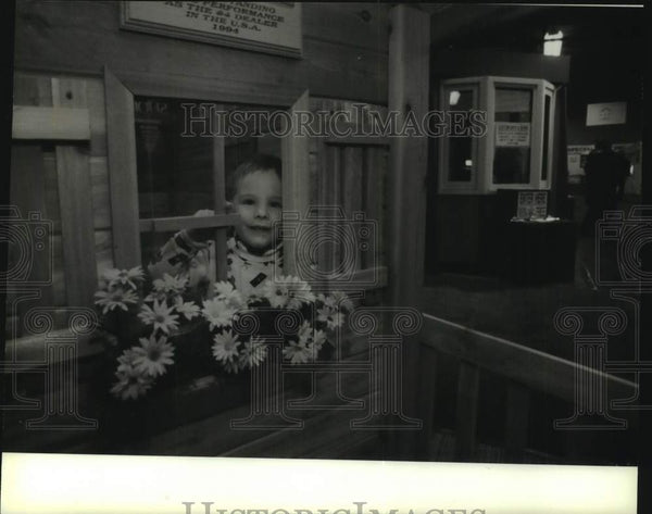 1995 Peter Prindiville at Home Improvement Show, State Fair Park ...