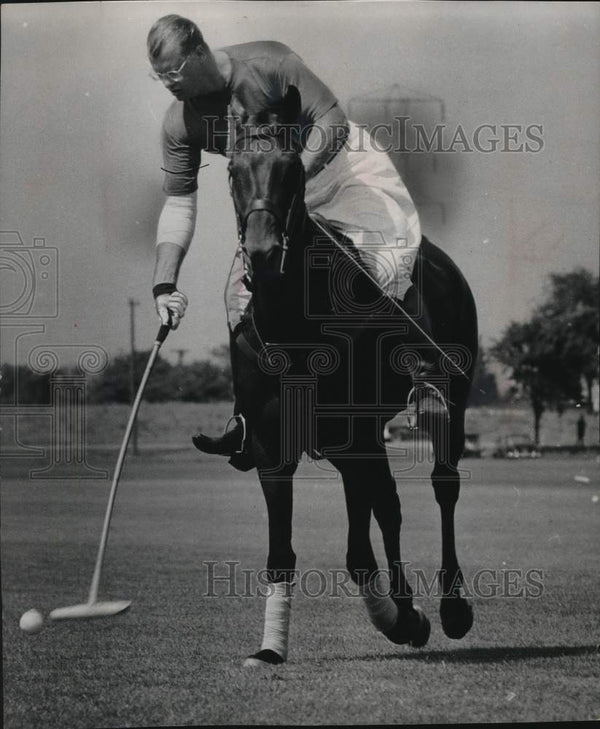 1957 Press Photo Robert A. Uihlein, Jr. Drives Ball During Polo Match ...