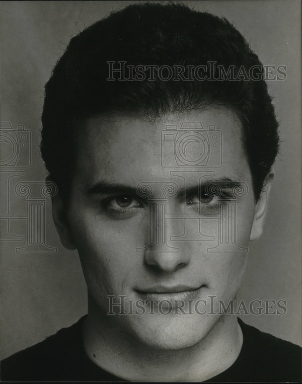 1986, Robert Krantz, actor from Milwaukee. - mjp05235 - Historic Images