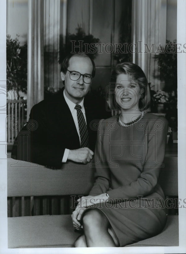 1990, Harry Smith and Paula Zahn on "CBS This Morning" - mjp07189 ...