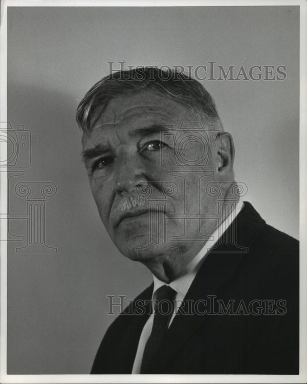 1963, Karl Detzer, Roving Editor of Reader's Digest - mjp09990 ...