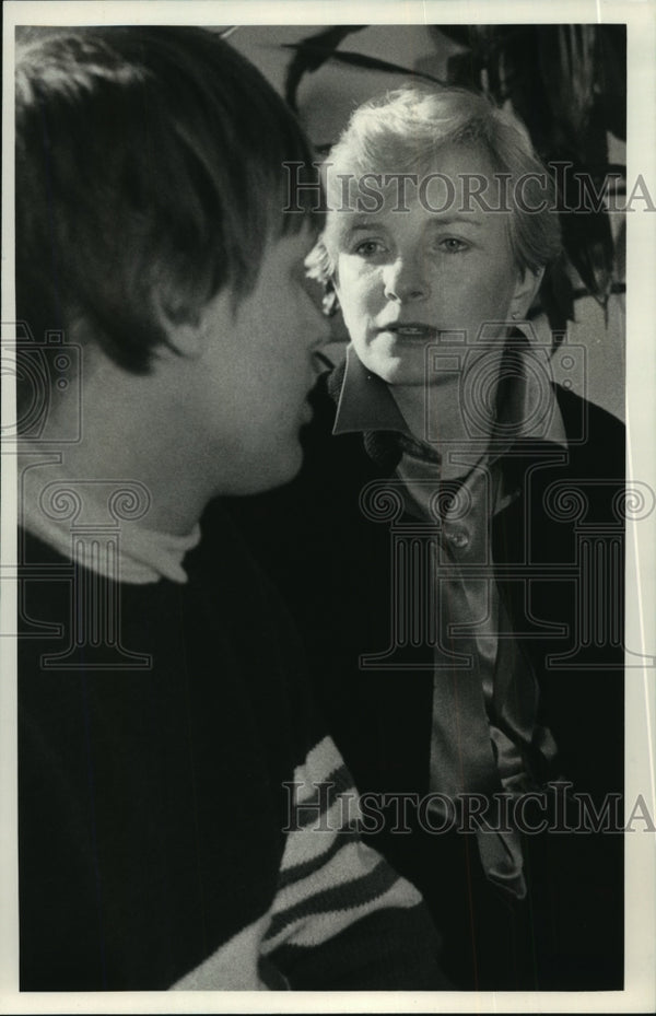 1986, Professor Anne Donnellan with Student, University of Wisconsin ...