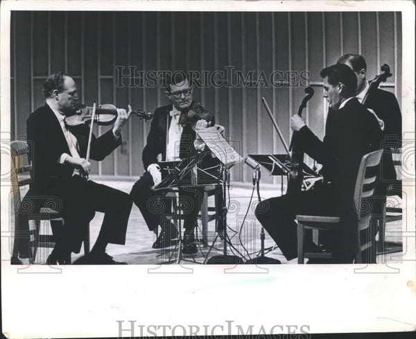 1965 Press Photo The Fine Arts Quartet performing a Beethoven number ...