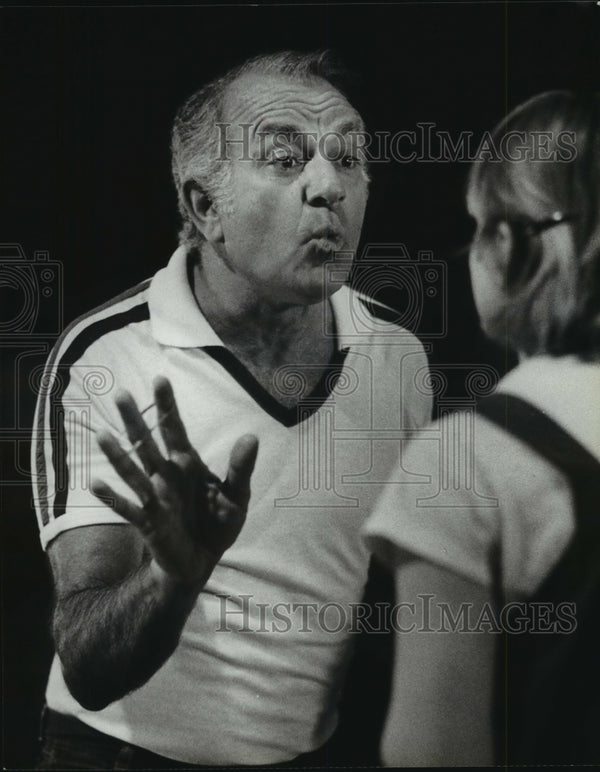 1982 Robert Mandan talking with unidentified person, Milwaukee ...