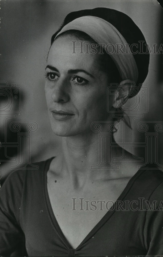1968, Ballerina Lupe Serrano wears pink in practice sessions - Historic ...
