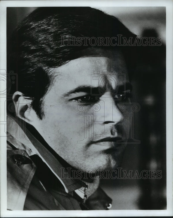 1973 Press Photo French actor Jean Sorel stars in "Trader Horn ...