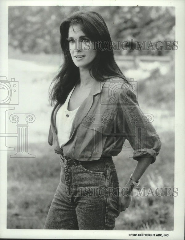 1985 Actress Connie Sellecca - mjp31001 - Historic Images