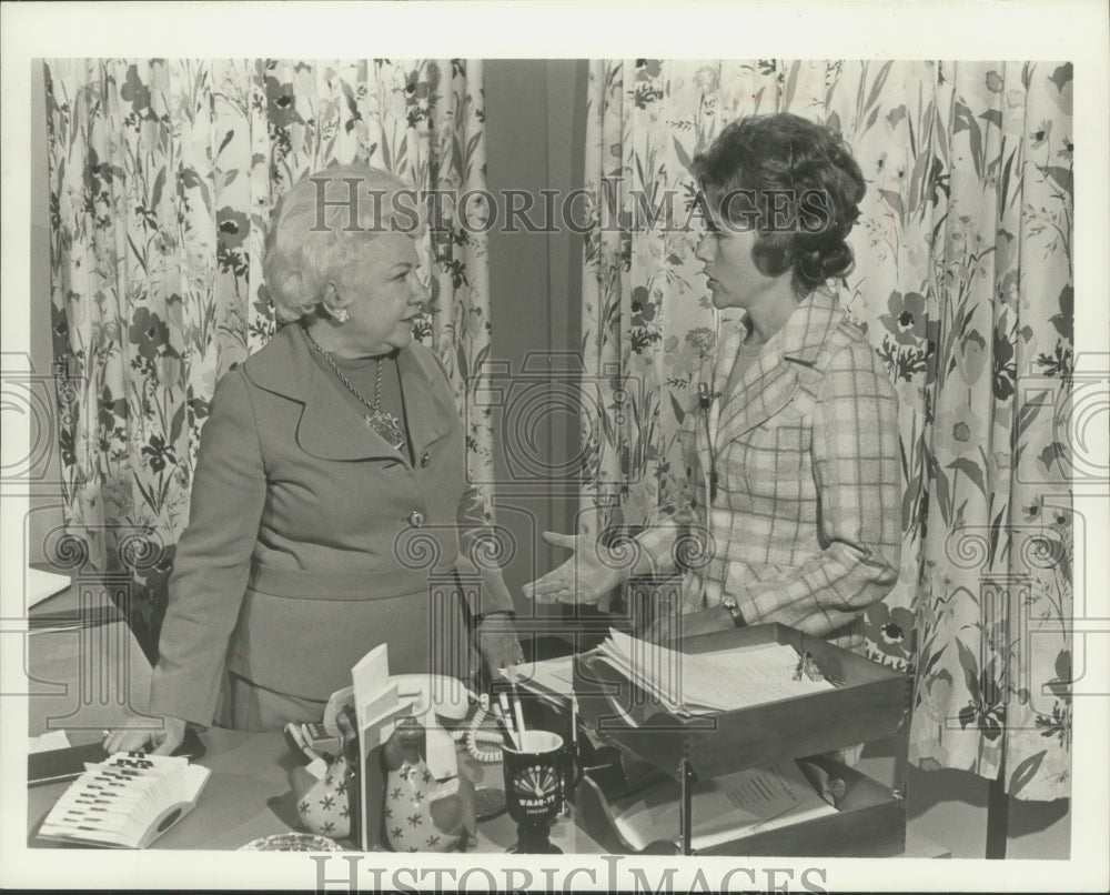 1972, Newswoman Marlene Sanders With Another Woman - mjp31848 ...