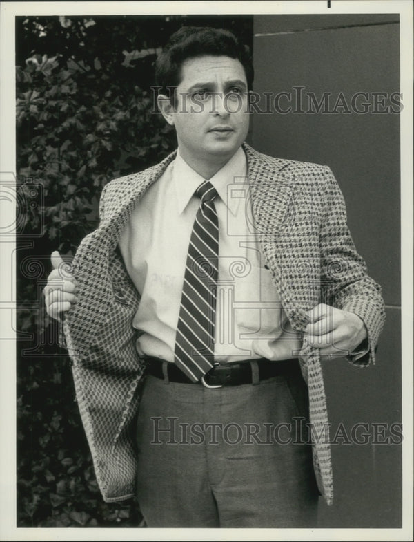 1976, Carl Stern, NBC News Correspondent - mjp32687 - Historic Images