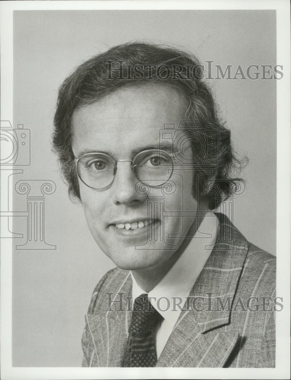1980 ABC News Executive Producer Of "20/20" Bob Shanks - Historic Images