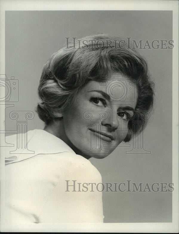 1968 Press Photo Actress Joyce Van Patten stars in "The Good Guys" - m ...