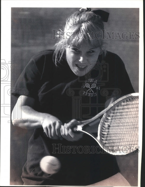 1994 Press Photo Divine Holy Angels tennis player, Melissa Emmons, in ...