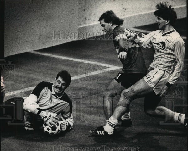 1989 Press Photo Canton goalie Jamie Swanner dives to make a save - mj ...