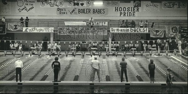 1983 Press Photo Big Ten women's swimming meet at Schroeder Aquatic Ce ...