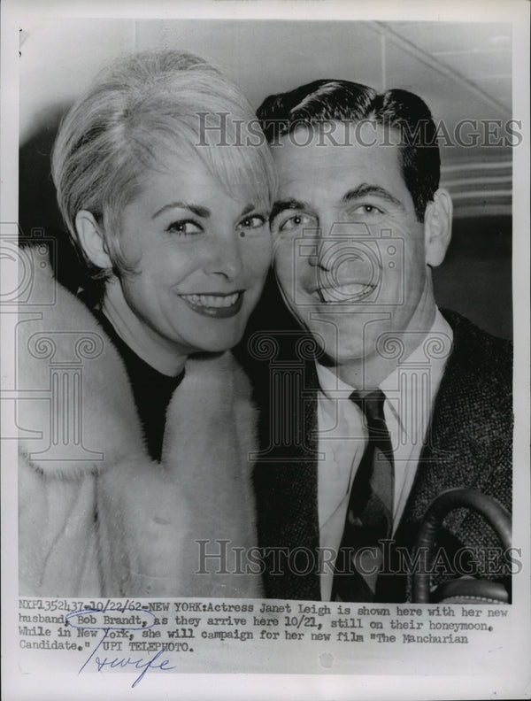 1962 Press Photo Actress Janet Leigh with new husband Bob Brandt, New ...