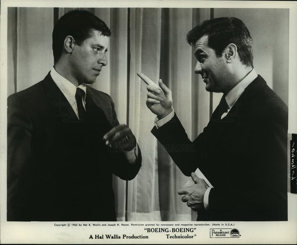 1966 Press Photo Tony Curtis & Jerry Lewis teamed up in Boeing Boeing ...