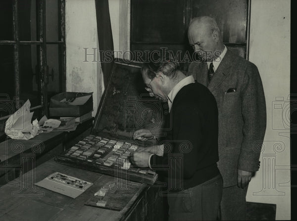1953 Press Photo Frances S Bradford, Former Appleton Artist - mjx06371 ...