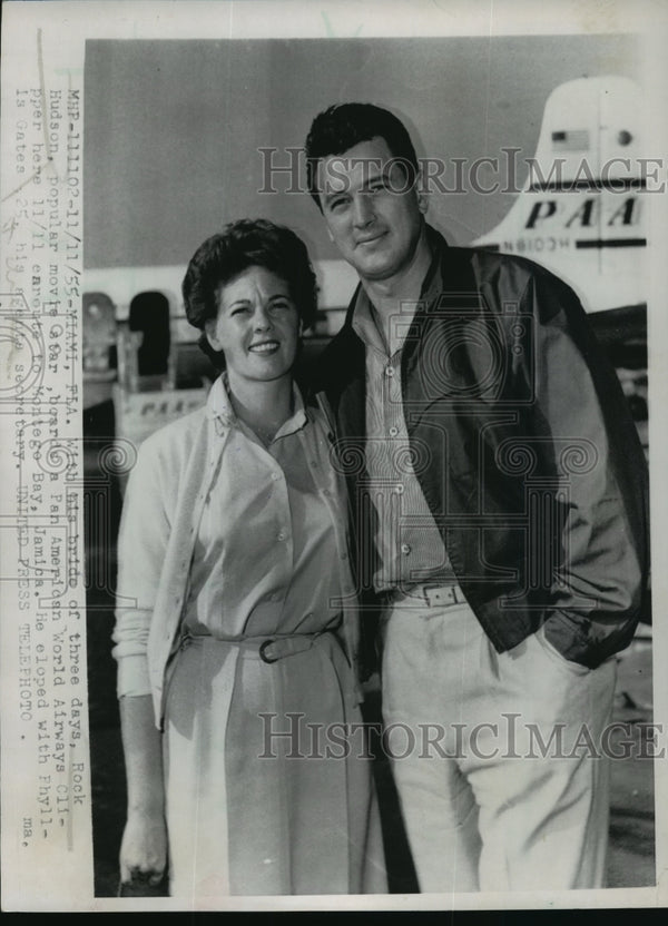 1966 Press Photo Rock Hudson with bride of three days, Phyllis Gates ...