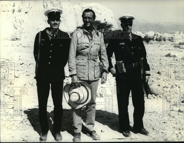 1965 Actor David Niven With Personal Body Guards By Israeli Army ...