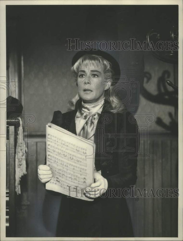 1965 Press Photo Actress Betty Hutton in "Gunsmoke" - mjx75615 ...