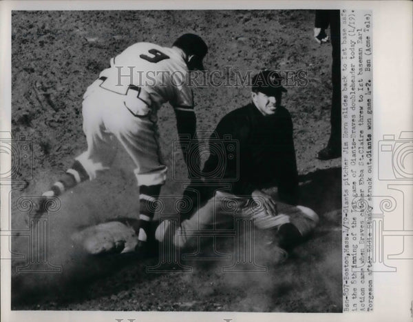 1951 Press Photo Giants Pitcher Jim Hern & Braves Catcher Ebba St Clai ...
