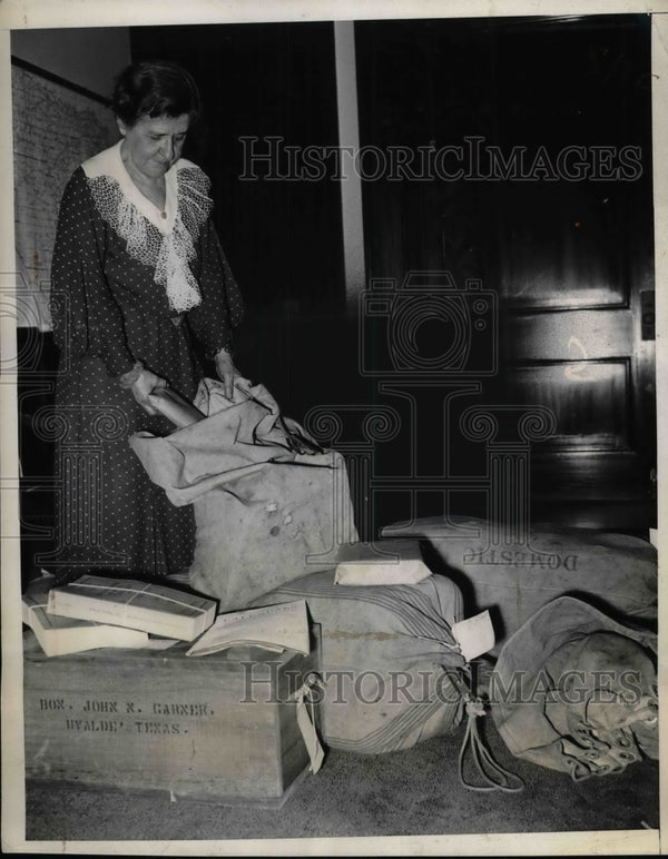 1934 Mrs. John Nance Garner, Wife and Secretary Vice President ...