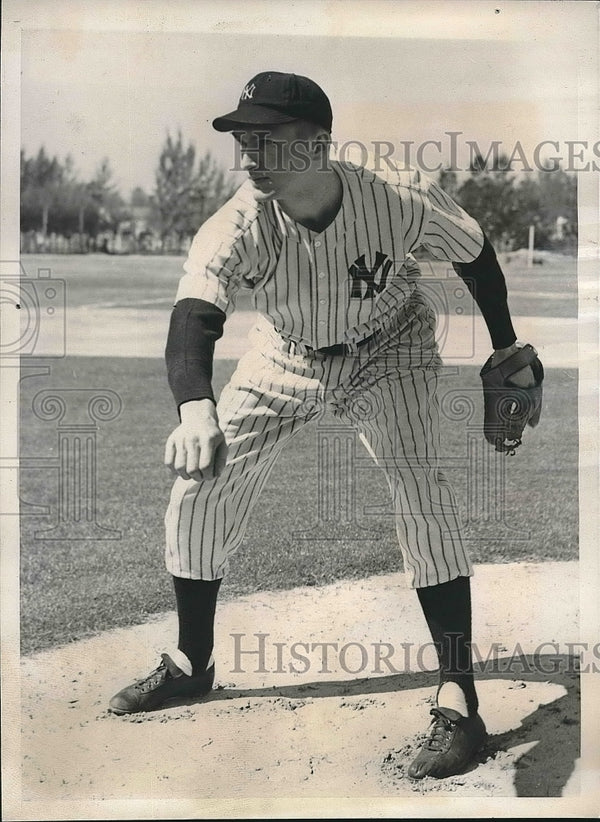1940 New York Yankees Thomas Reis During Spring Training - Historic Images