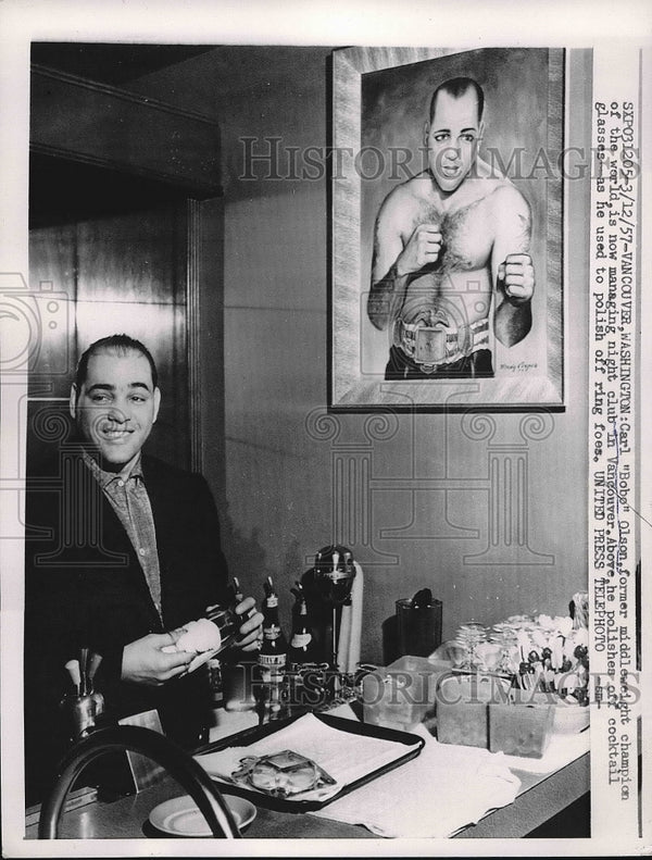 1957 Press Photo middleweight boxer Carl Olson at nightclub - Historic ...