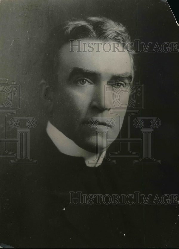 1921 Reverend Percy S. Grant - Historic Images