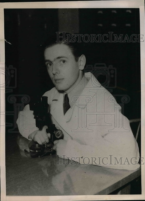 1936 Fredrick Shelben Biology student - nea56984 - Historic Images
